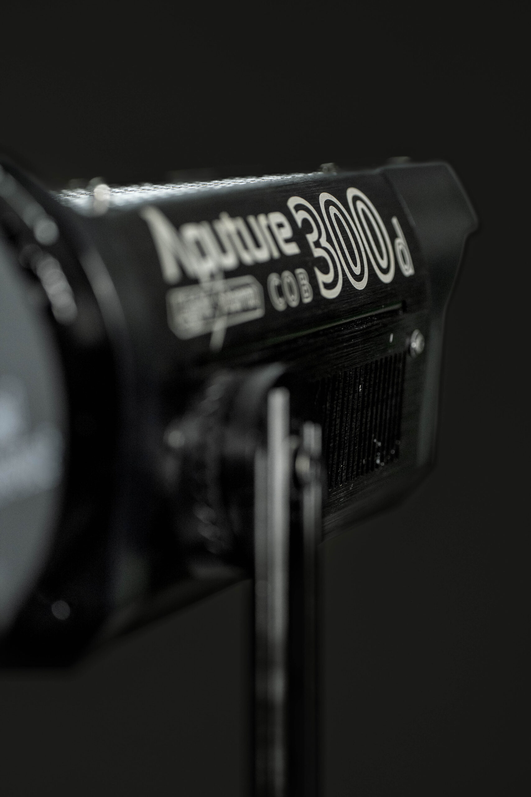 Aputure 300d Rental | Daylight COB LED Light